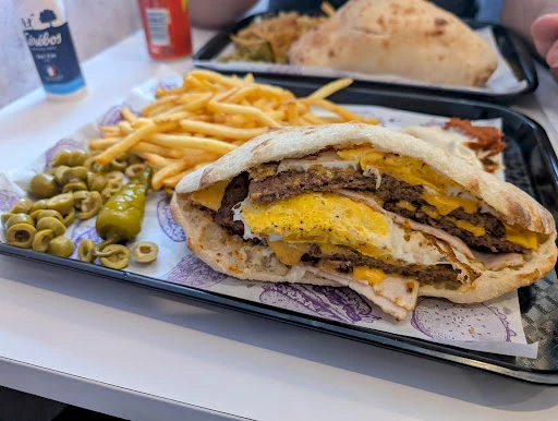 Découvrez Le 129: L’incontournable de la street food halal à Saint-Denis